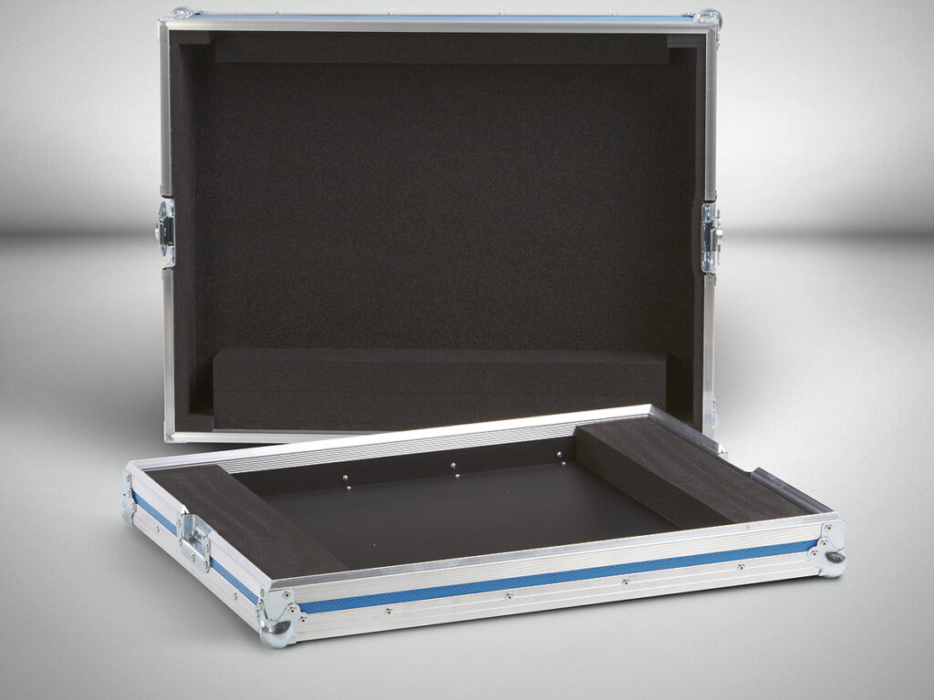 Ma onPC command wing - Amptown Cases GmbH - Flightcases from professionals